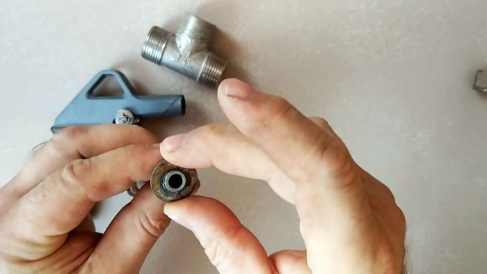 Как сделать пистолет для быстрого нанесения штукатурки и шпаклевки
